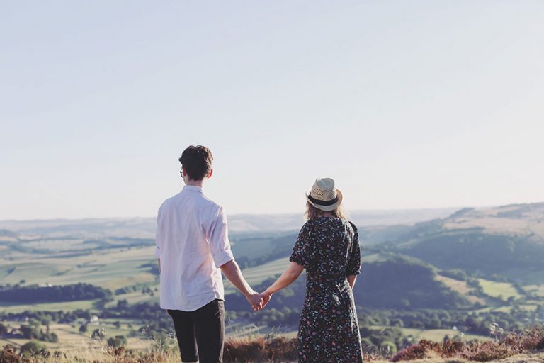 Peak District Engagement Photoshoot ♡ Amy & Jack