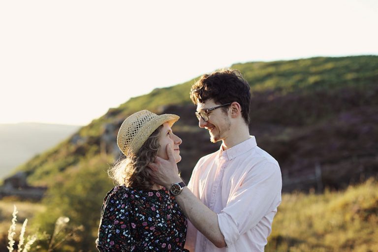 Peak District Engagement Photoshoot ♡ Amy & Jack