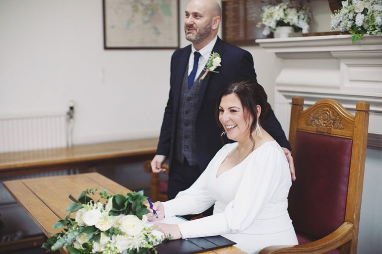Bakewell Town Hall Wedding Elopement ♡ Kate & Chris