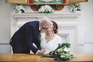 Bakewell Town Hall Wedding Elopement ♡ Kate & Chris