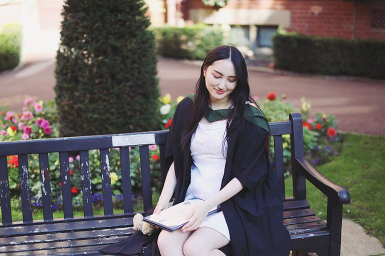 Sheffield Graduation Photography ♡ Sheffield University Yorkshire